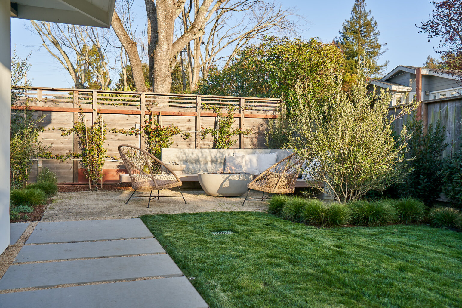 Interior Designer Creates "Outdoor Rooms" in Her Yardzen Yard | Yardzen