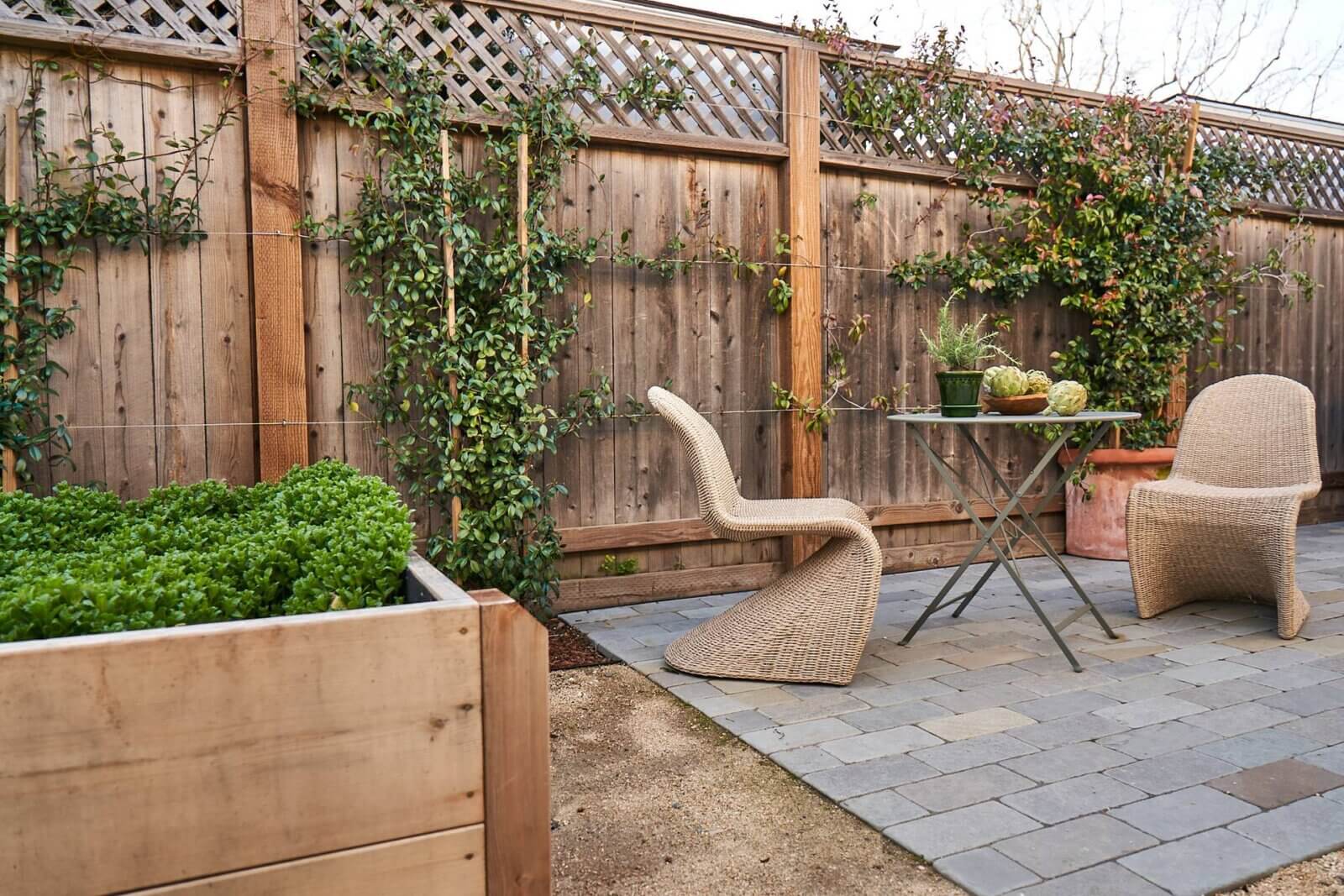Fence Design Ideas for Every Style and Budget | Yardzen