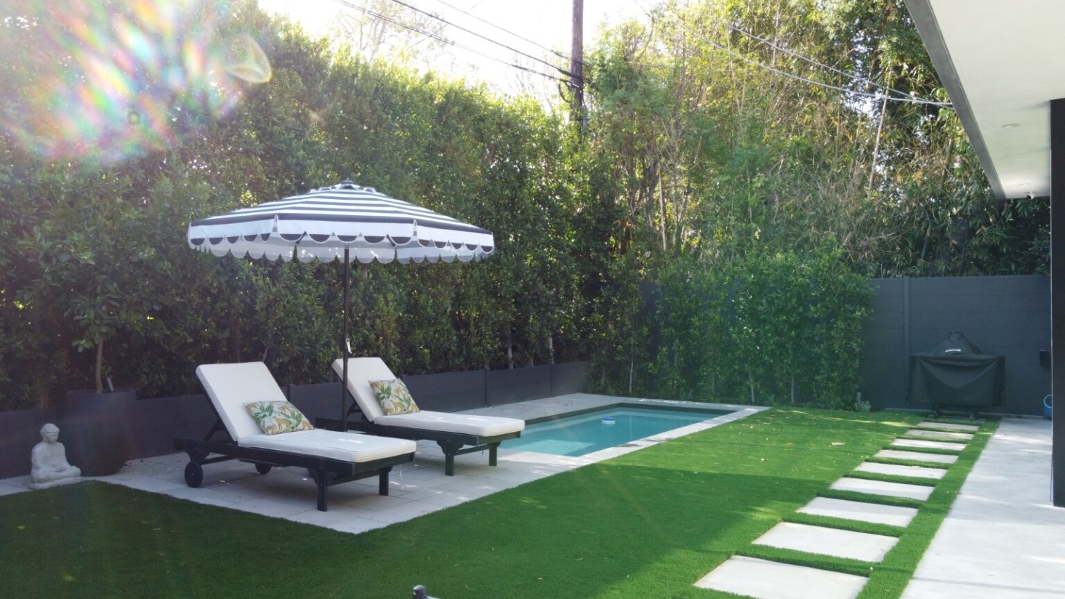 13 Favorite Yardzen Plunge Pool Styles | Yardzen