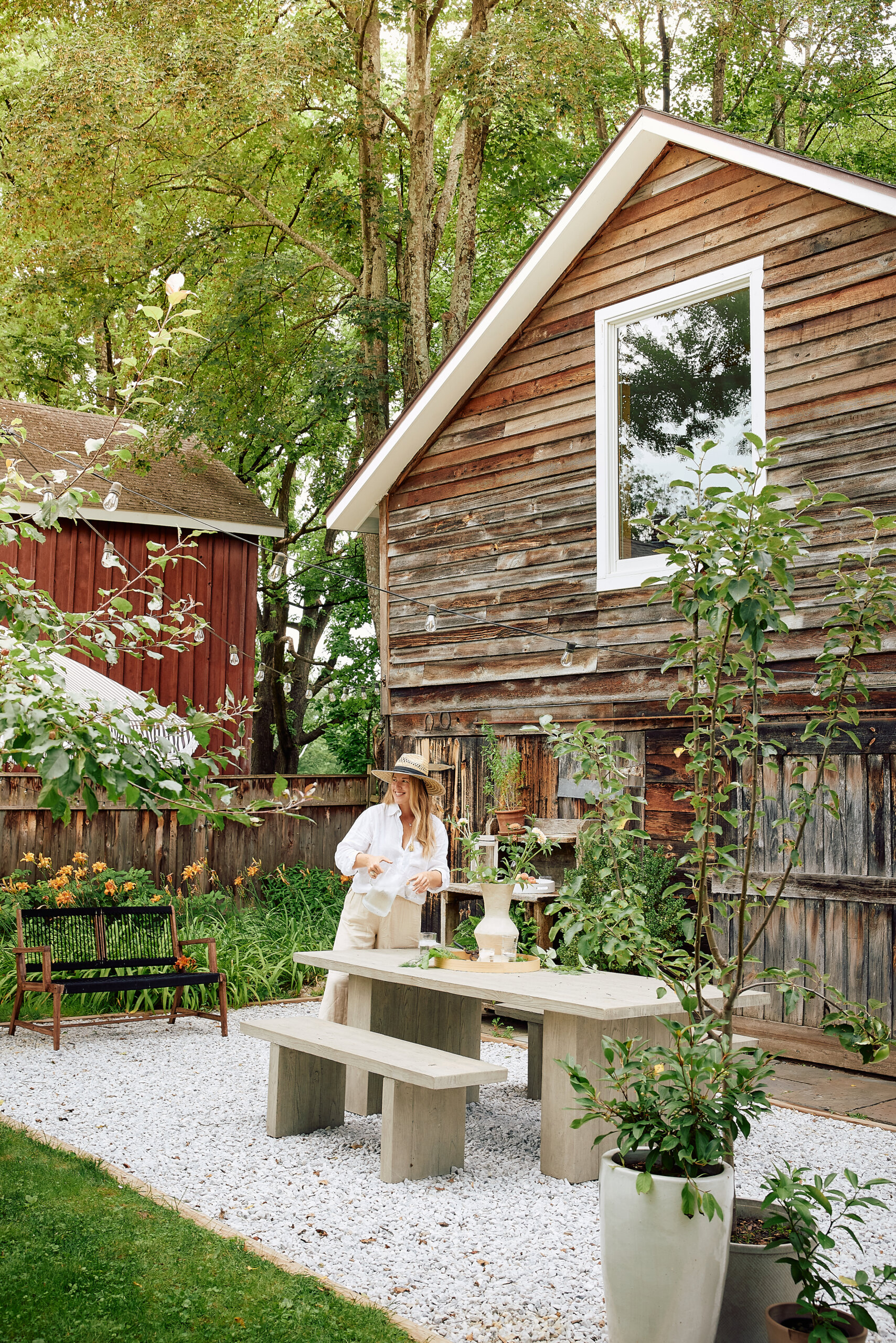 Elegant, Edible Landscaping for a 300-Year-Old Barn in Hudson Valley ...