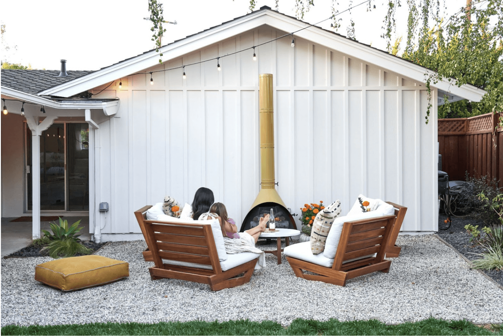 12 Functional Front Yard Ideas that Add Livable (and Beautiful) Square ...